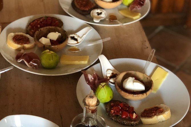 Chianti and San Gimignano - 2 Wineries With Pairing Lunch - Discovering the Charm of San Gimignano