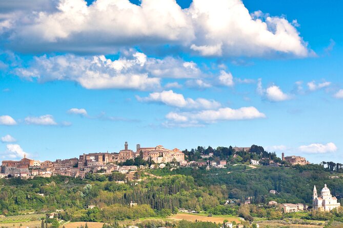Chianti Classico, Montalcino, Montepulciano by Minivan: Wine Tastings & Lunch - Transportation and Group Size