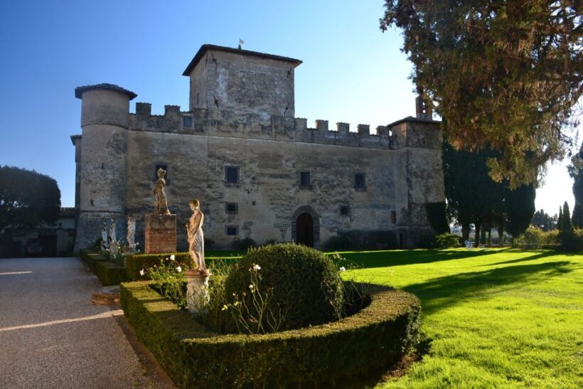 Chianti Rufina: Wine Tour in Castle & Historical Villa - Key Points