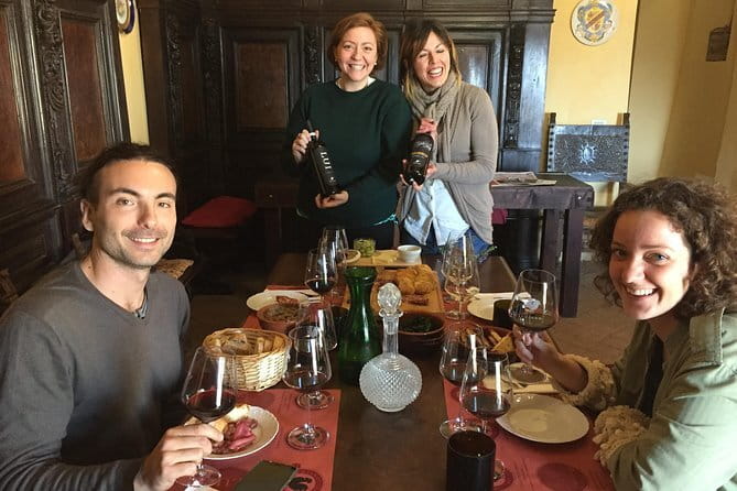 Chianti Wine Tour with 3 Wineries, Food Pairings and Tuscan Lunch - An In-Depth Look at the Tour Experience
