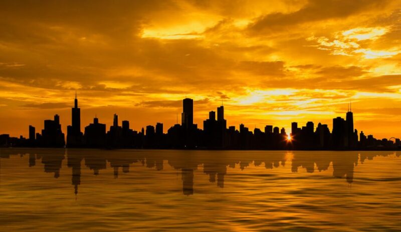 Chicago: 1.5-Hour Scenic Sunset Lake Cruise - Who Will Enjoy This Cruise?