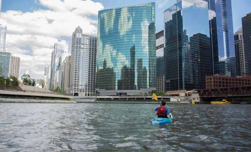 Chicago: 2-Hour Downtown Kayak Rental - The Experience in Detail