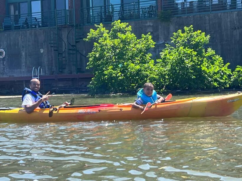 Chicago: 2-Hour Kayak Rental from Bridgeport - An In-depth Look at the Experience