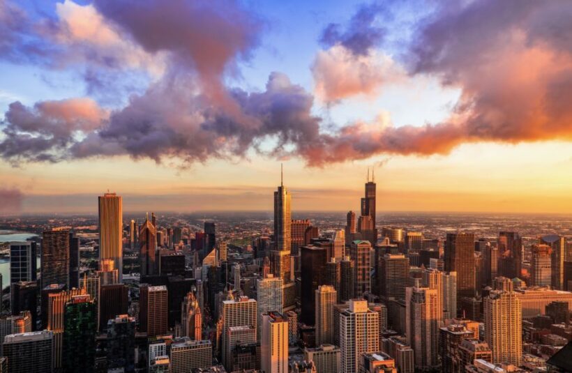 Chicago: 360 Chicago Observation Deck Sip and View Ticket - An In-Depth Look at the Experience