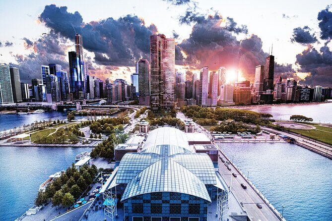 Chicago 4-Hour Private Sightseeing Transfer by Luxury Limousine - Introduction