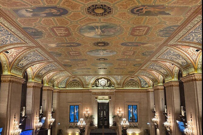 Chicago Architecture and True Crime History Tour - Exploring Chicago’s Architectural Gems and True Crime Tales in One Tour