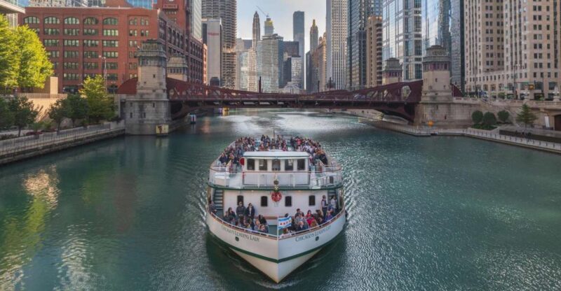 Chicago: Architecture Center Cruise on Chicago's First Lady - Reviews: Authentic Voices and What They Say