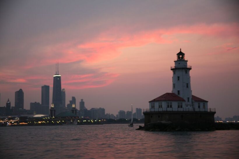 Chicago by Night River and Lake Cruise - A Closer Look at the Experience