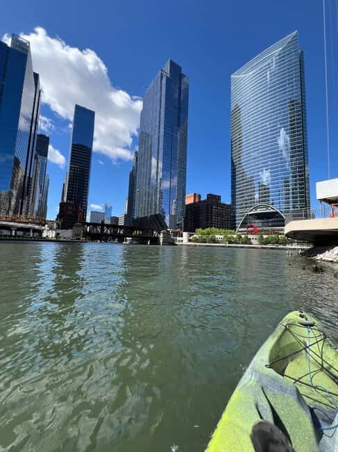 Chicago: Characters and Cons Guided Kayak Tour - What Reviewers Say
