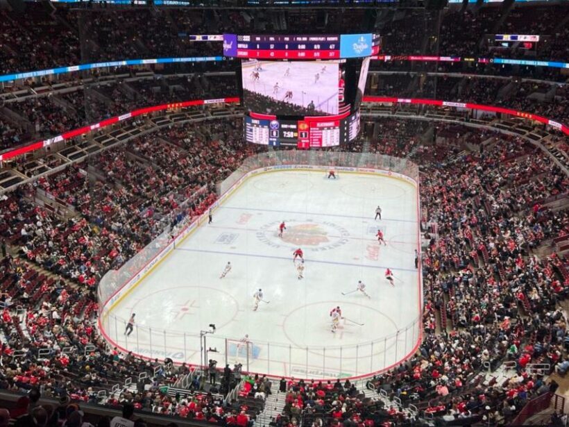 Chicago: Chicago Blackhawks NHL Game Ticket at United Center - FAQs