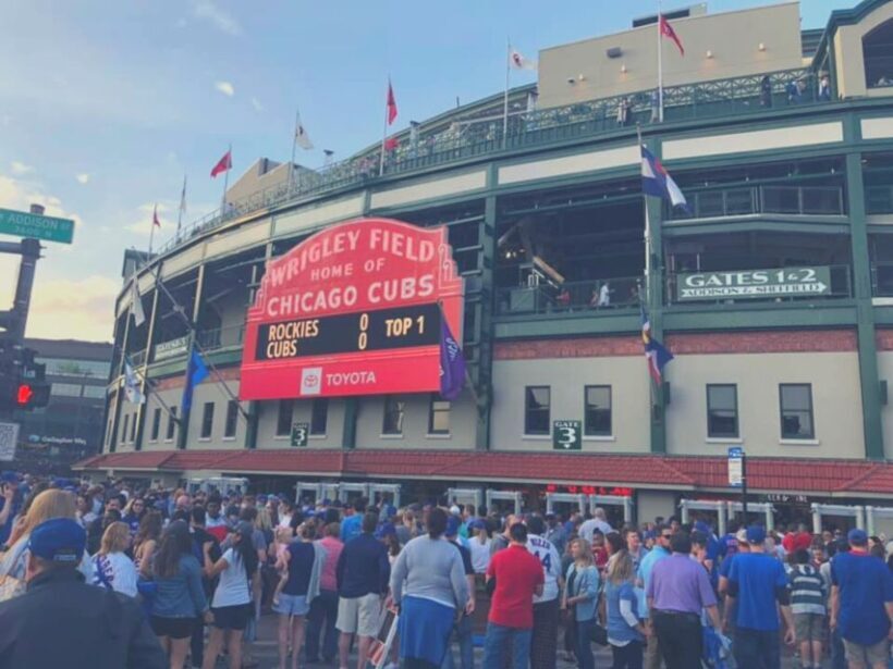 Chicago: Chicago Cubs Baseball Game Ticket at Wrigley Field - Getting Your Ticket and Entry