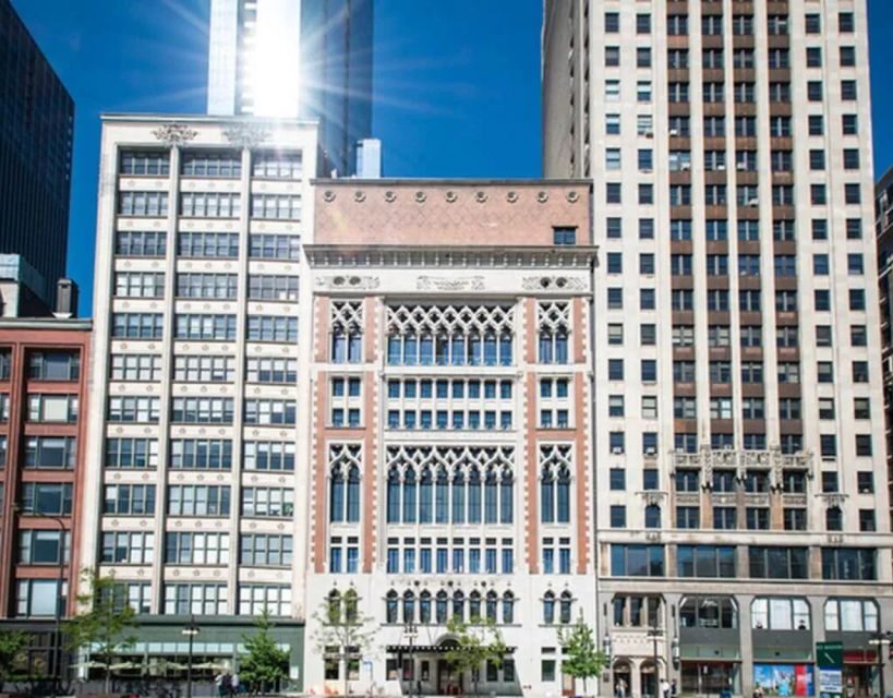 Chicago Downtown Highlights Private Walking Tour - The Sum Up