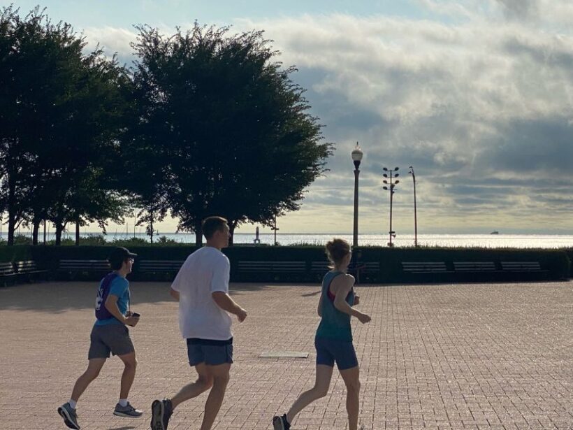 Chicago: Downtown Highlights Running Tour - Authentic Reviews from Participants