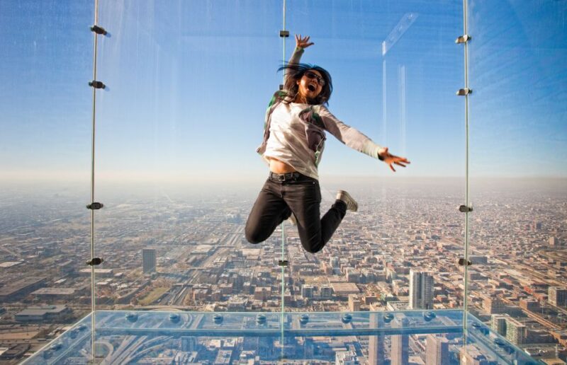 Chicago: Explorer Pass Save up to 50% - includes SkyDeck - Practical Tips for Using the Pass