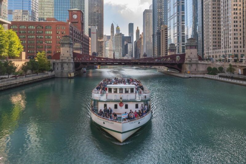 Chicago: First Lady River Cruise & Architecture Center Combo - FAQ