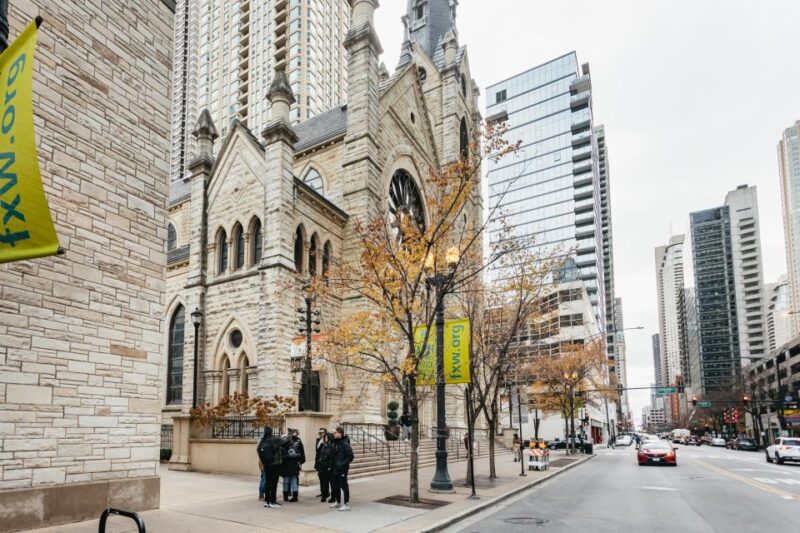 Chicago: Gangsters and Food Tasting Walking Tour - The Experience: What to Expect