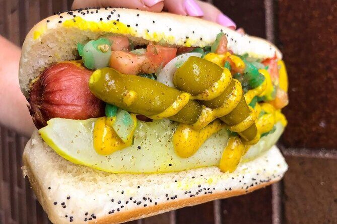 Chicago Half-Day Walking Food Tour with Free Bike or Kayak Rental - Who Will Love This Tour?