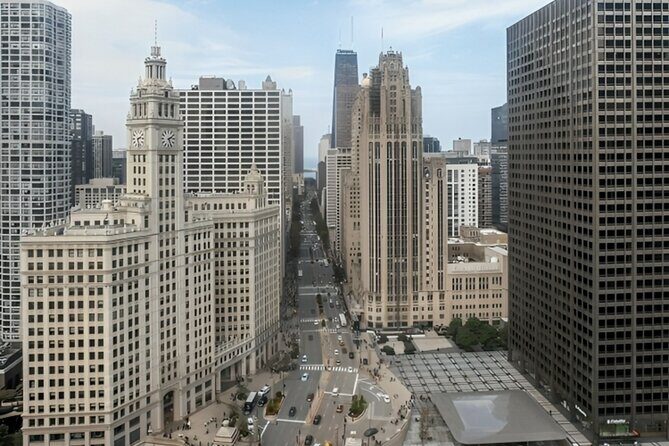 Chicago Highlights Private Walking Tour with a Guide - Authentic Experiences and What Travelers Say