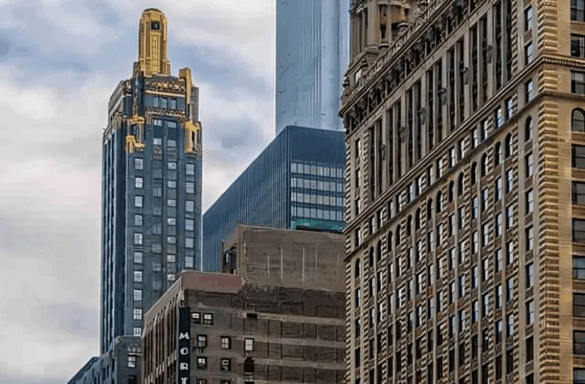 Chicago Highlights Private Walking Tour With A Guide - Key Points