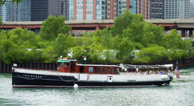 Chicago: Historic Architecture Chicago River Small Boat Tour - The Sum Up: Who Will Love This Tour?