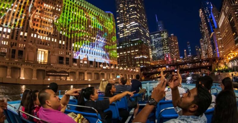 Chicago: Historic Gangsters & Ghosts Night Cruise - An In-Depth Look at the Experience
