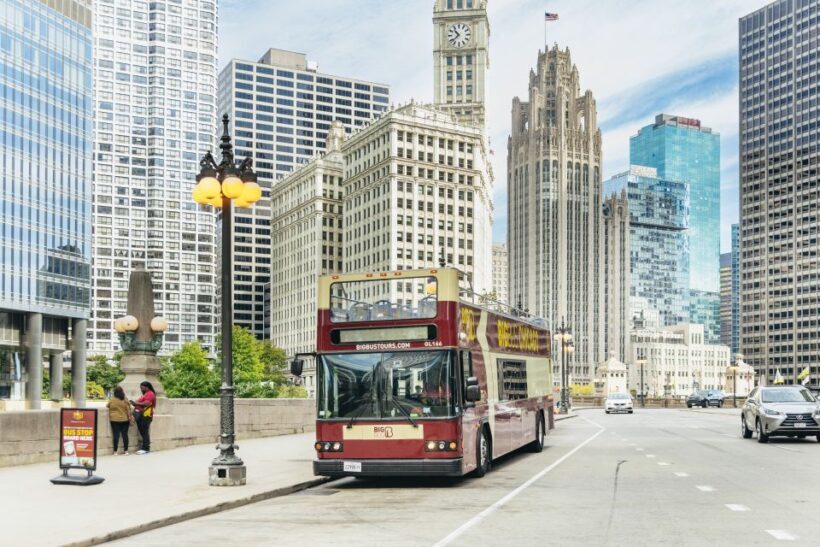Chicago: Hop-on Hop-off Sightseeing Tour by Open-top Bus - What the Tour Experience Is Really Like