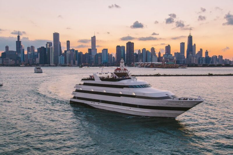 Chicago: Lake Michigan Lunch or Dinner Cruise - Dining: A Gourmet, Relaxed Affair