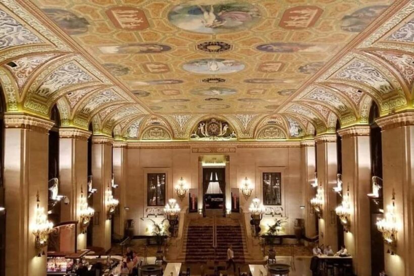 Chicago: Loop Neighborhood Guided Walking Tour - An In-Depth Look at the Chicago Loop Guided Walking Tour
