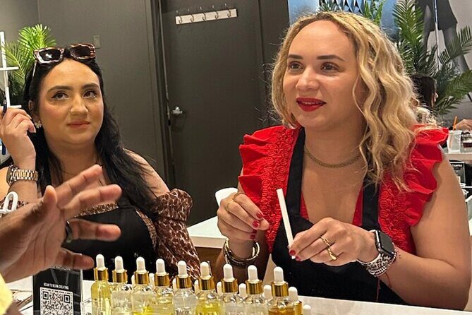 Chicago Perfume Making Classes on Magnificent Mile - The Experience Through the Lens of Reviews