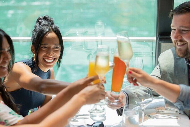 Chicago Premier Plus Brunch Cruise on the Chicago River - An In-Depth Look at the Chicago Premier Plus Brunch Cruise