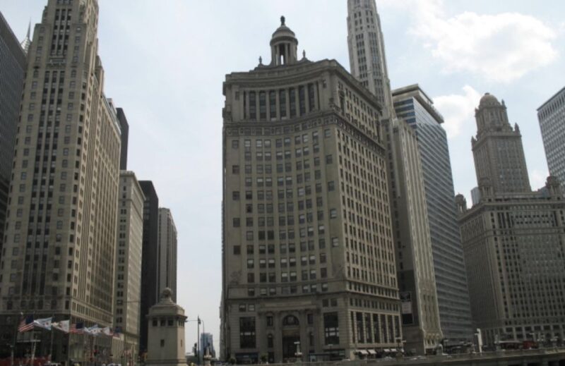 Chicago River: 1.5-Hour Guided Architecture Riverboat Tour - What You Can Expect During the Tour