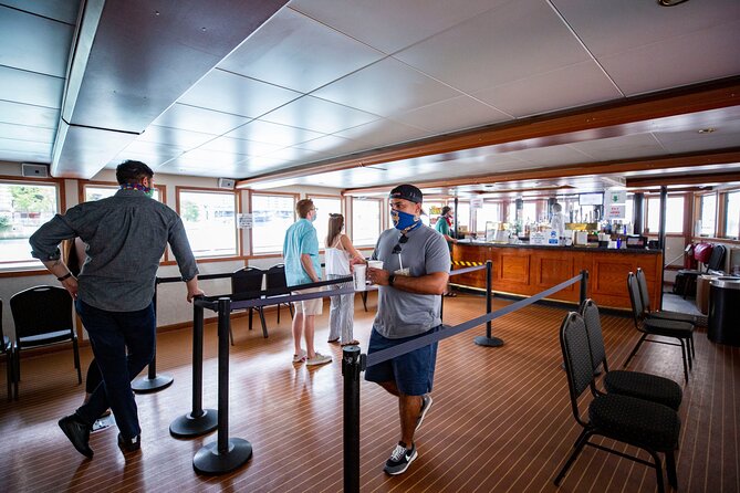 Chicago River 45-Minute Architecture Tour from Magnificent Mile - Frequently Asked Questions