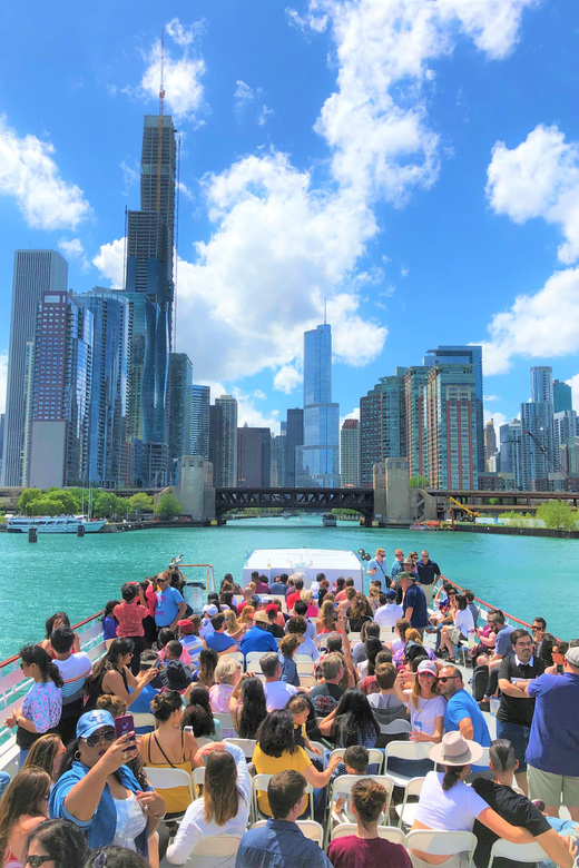 Chicago River: 90-Min Architecture Boat Tour - Authentic Experiences and Authentic Guides