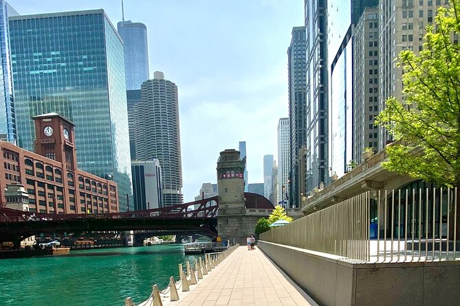 Chicago River Architecture Walking Tour - Why This Tour Works Well for Travelers