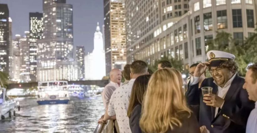 Chicago River: Guided Sunset Cocktail & Architecture Tour - FAQ