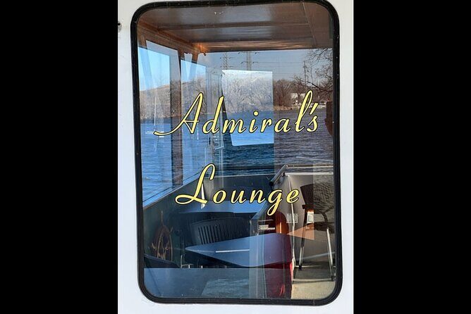 Chicago Skyline Sunday Funday Mimosa/Bloody Mary Party Cruise - Who Should Consider This Cruise?
