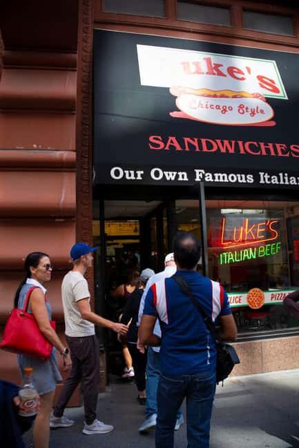 Chicago: The Ultimate Foodie Walking Tour with Tasty Stops - The Itinerary Breakdown: What to Expect