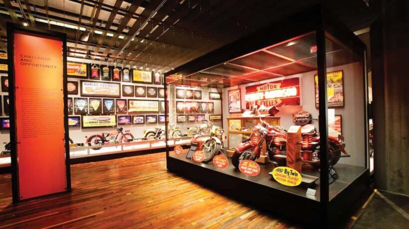 Chicago:Milwaukee City Highlights Day Trip with Brewery Tour - Key Points