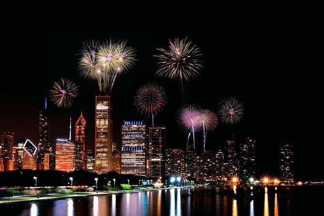 Chicago's Fireworks Show aboard Tall Ship Windy! - Who Will Love This Experience?