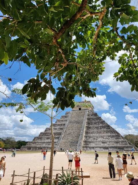 Chichén Itzá Adventure: Tour with Guides,Buffet & Cenote - Who Should Consider This Tour?