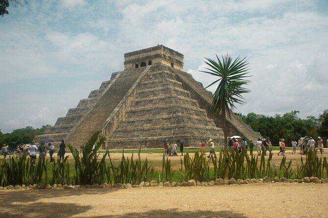 Chichen Itza and 2 Cenotes Day Tour - An In-depth Look at the Itinerary