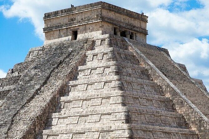 Chichen Itza and Mayan Traditions - An In-Depth Look at the Tour Experience