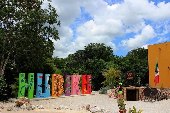 Chichen Itza Sunrise Express Day Tour from Riviera Maya - Dining and Refreshments