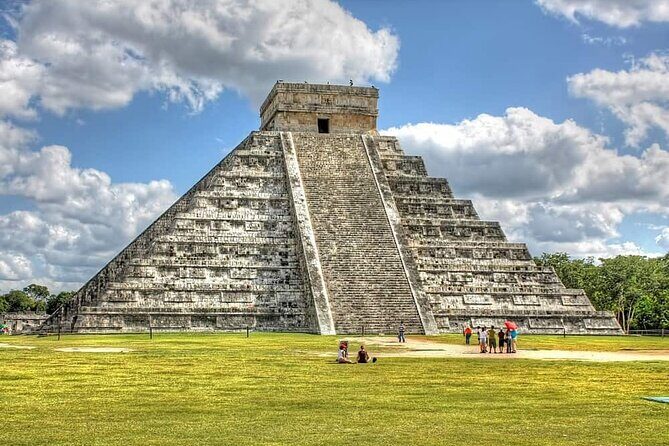 Chichen Itza VIP + Valladolid +Cenote (Full Day Experience) - Exploring Chichen Itza: Wonders and Curiosities