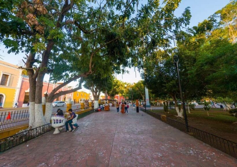 Chichen Itza: Visit the ruins, sacred cenote and Valladolid - The Culinary Touch: Buffet Lunch