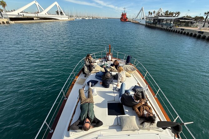 Chill and Sail in Valencia - FAQs