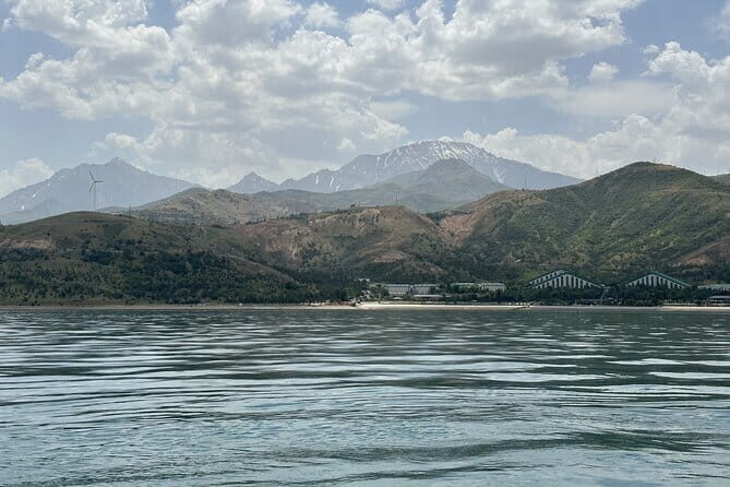 Chimgan Mountain, Charvak Lake and Amirsay Tour from Tashkent - Key Points