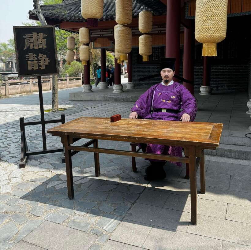 China Hollywood and Yiwu-the offline Temu commercial heaven - Authentic Experiences According to Reviews