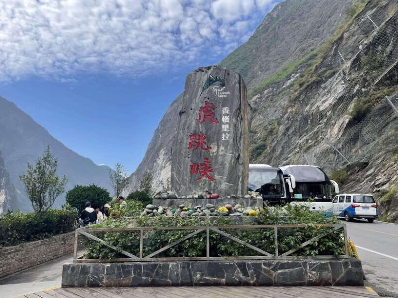 China Tiger Leaping Gorge: A Canyon Adventure - Practical Tips for Your Visit
