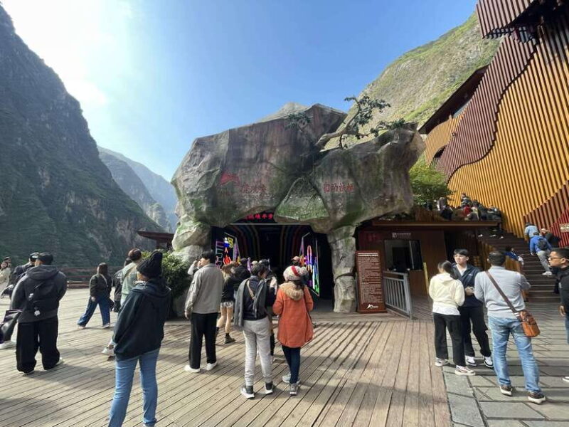 China Tiger Leaping Gorge: A Canyon Adventure - Who Will Love This Tour?